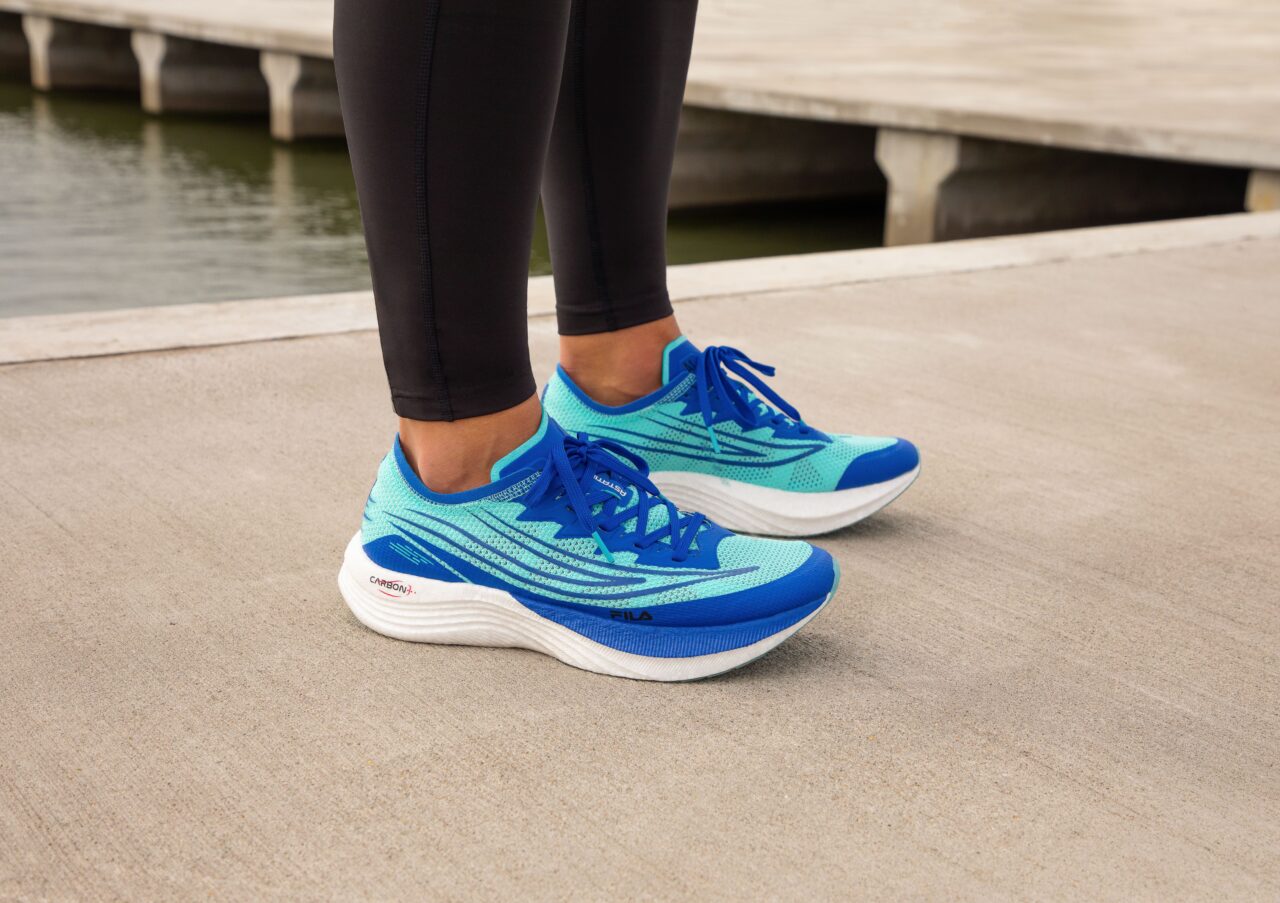 Astatine : FILA dévoile sa première chaussure de running équipée d'une ...